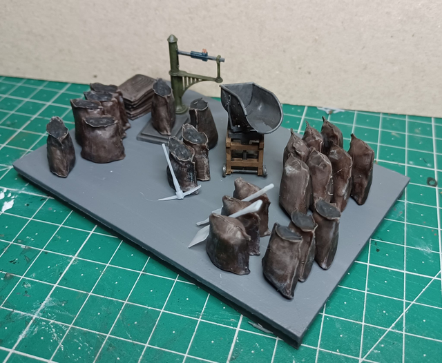 7mm scale / O gauge coal scales