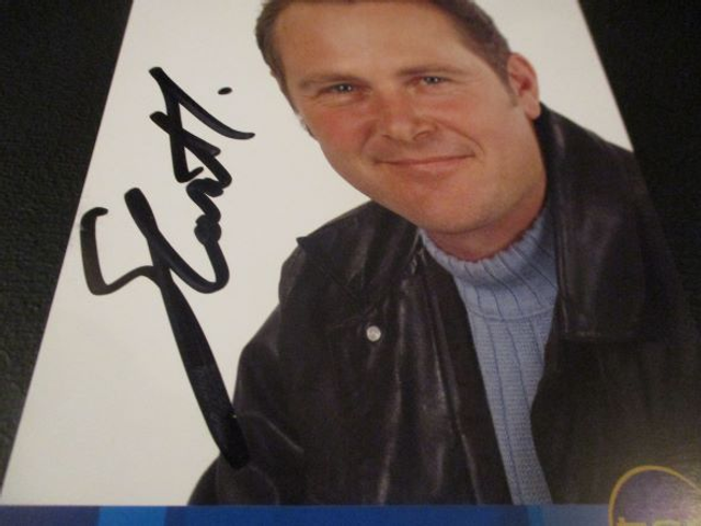 Stephen Lovatt (Max Hoyland) Authentic Autographed Neighbours 6x4 Cast ...