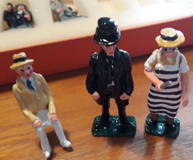 Good soldiers (at work)