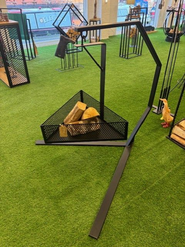 HANGING FIRE PIT | Xtraweld Bespoke