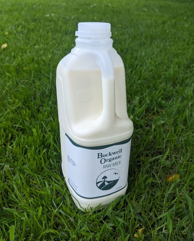 Buckwell Organic Raw milk 2 litre