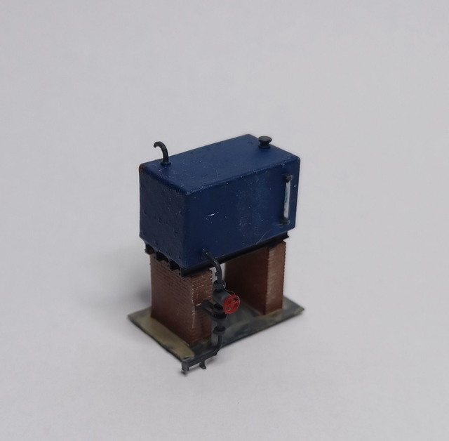 2mm scale / N gauge oil / fuel tank