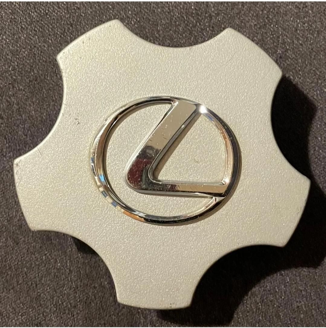 LEXUS CENTRE CAP